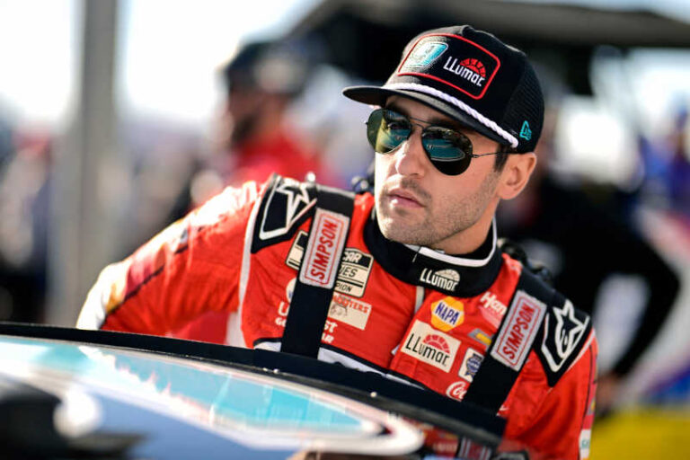 Elliott Finishes 31st after Tough Race at Las Vegas Motor Speedway ...